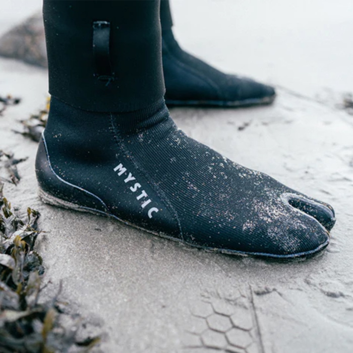 2026 Mystic Roam 3mm Split Toe Wetsuit Socks 35015 2300322 - Black ...