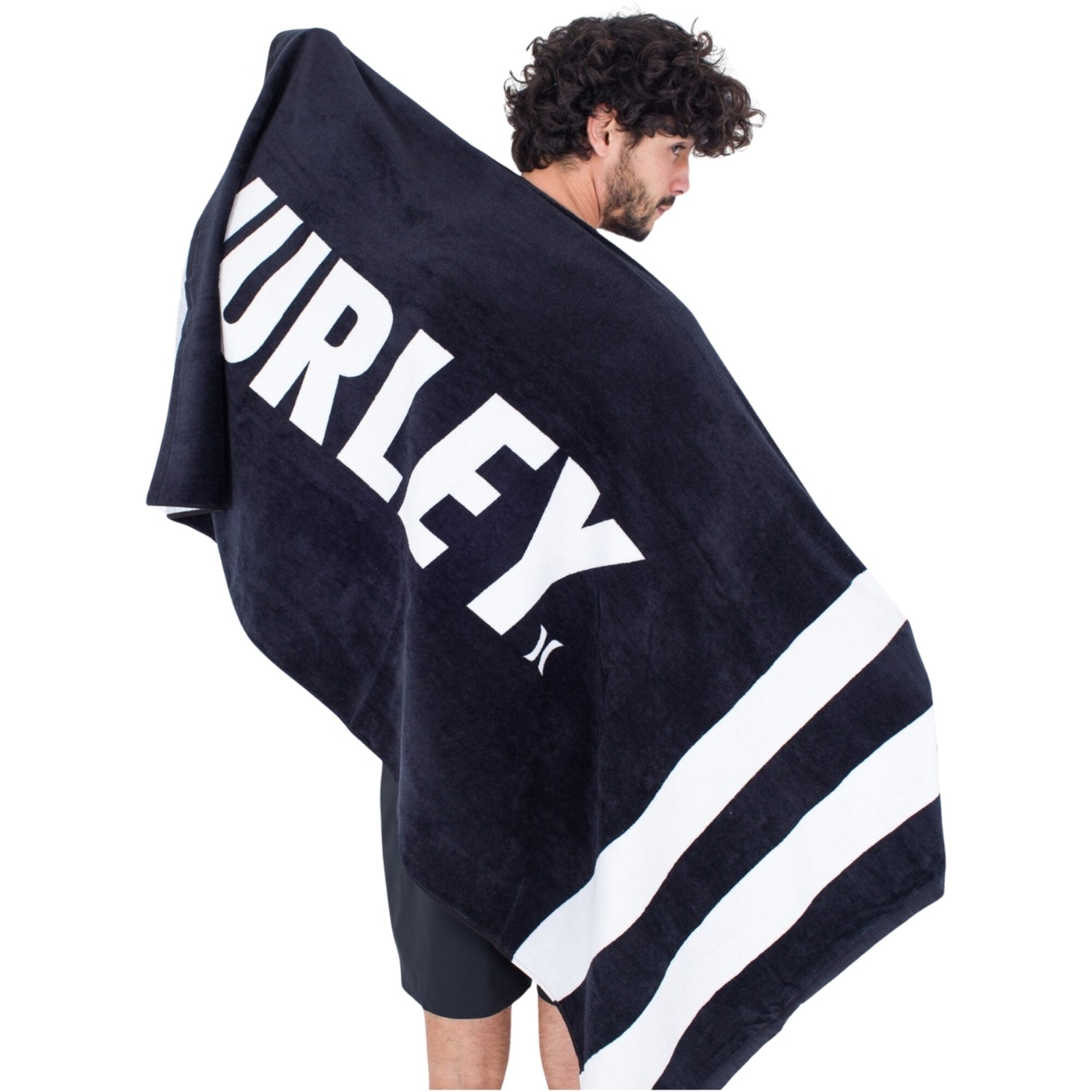 2024 Hurley Fastlane 2 Stripe Towel AMAX23Q1FT - Black - Accessories ...