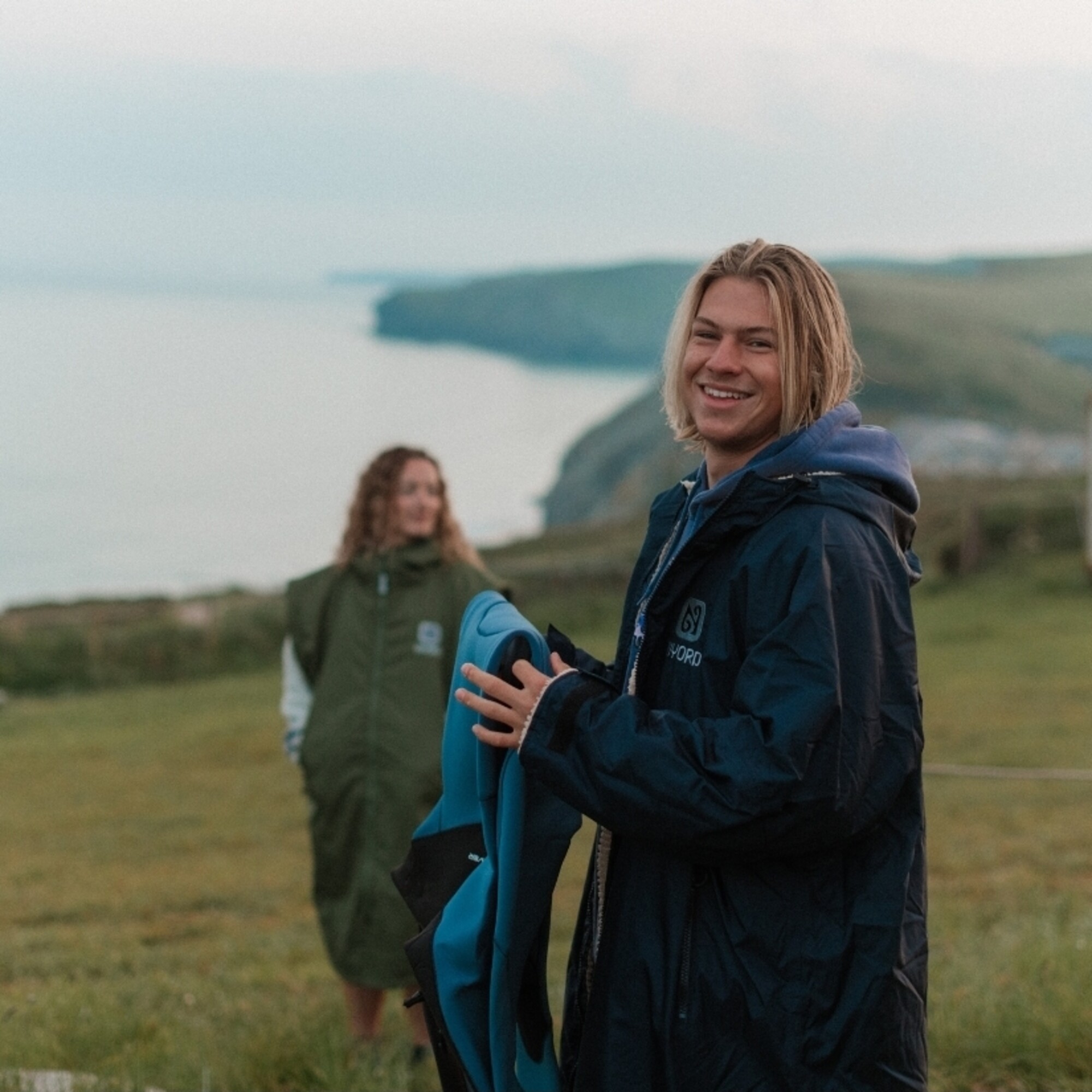 2025 Nyord Primaloft Outdoor Changing Robe ACC0005 - Black / Grey ...