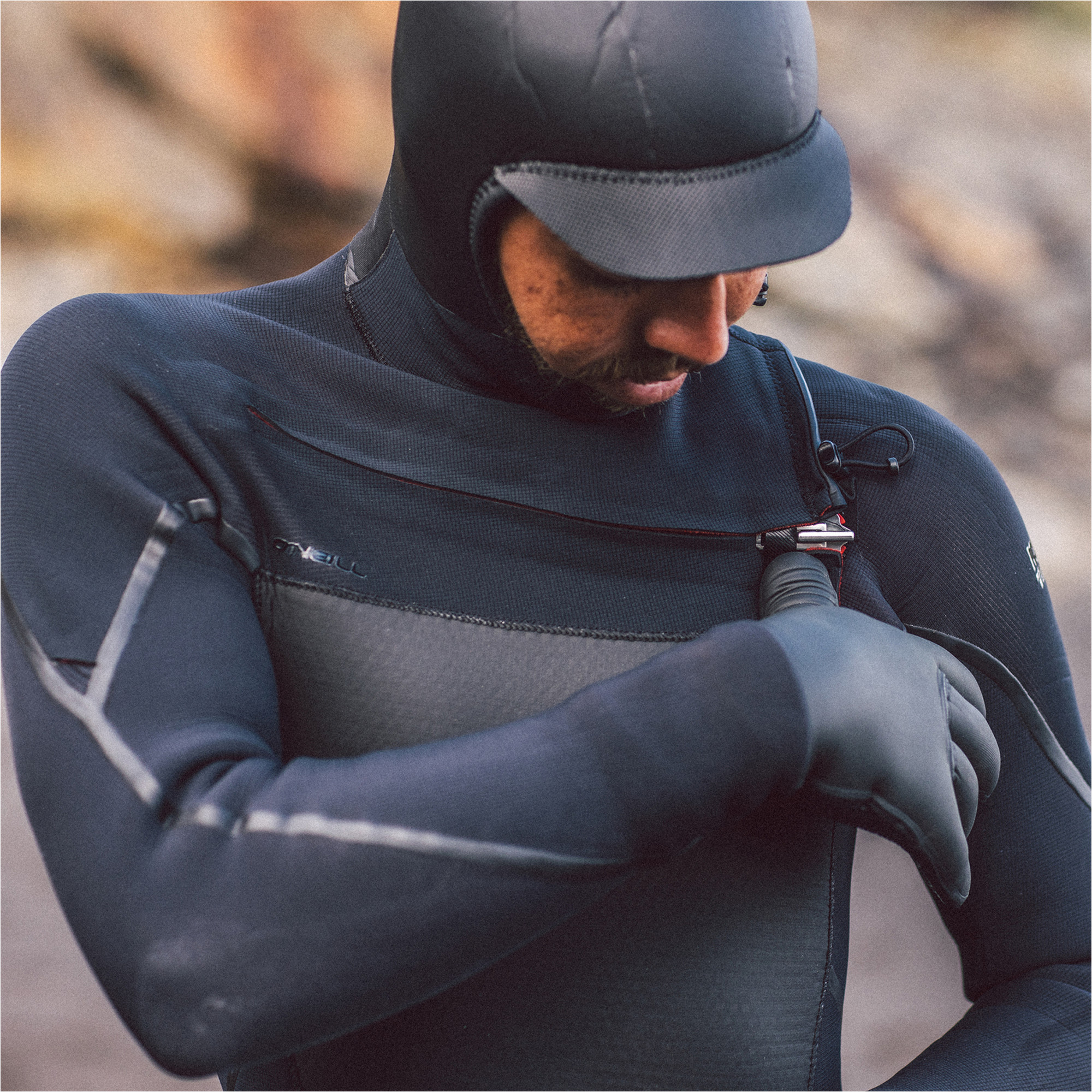 2025 O'Neill Mens Psycho Tech 6/4mm Chest Zip Hooded Wetsuit 5545 ...