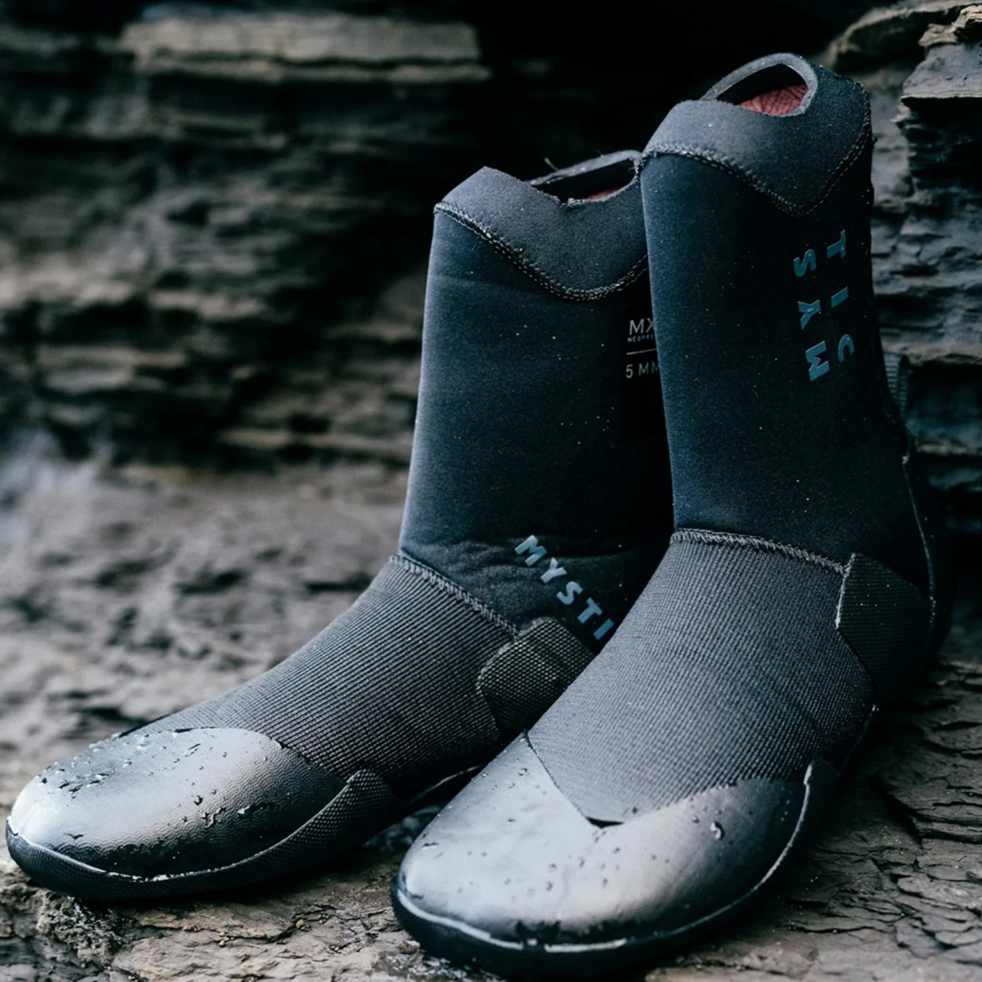 2025 Mystic Supreme 7mm Split Toe Wetsuit Boot 35015 230030 - Black ...