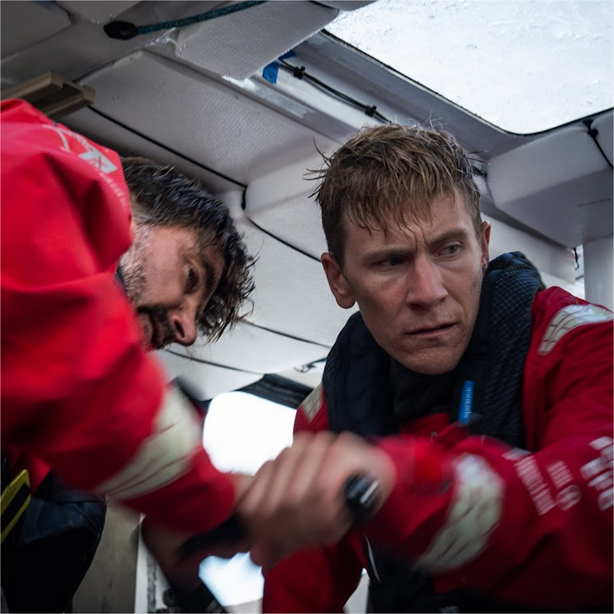 2025 Musto Mens BR2 Offshore Jacket & Salopette Combi Set - Red / Black ...