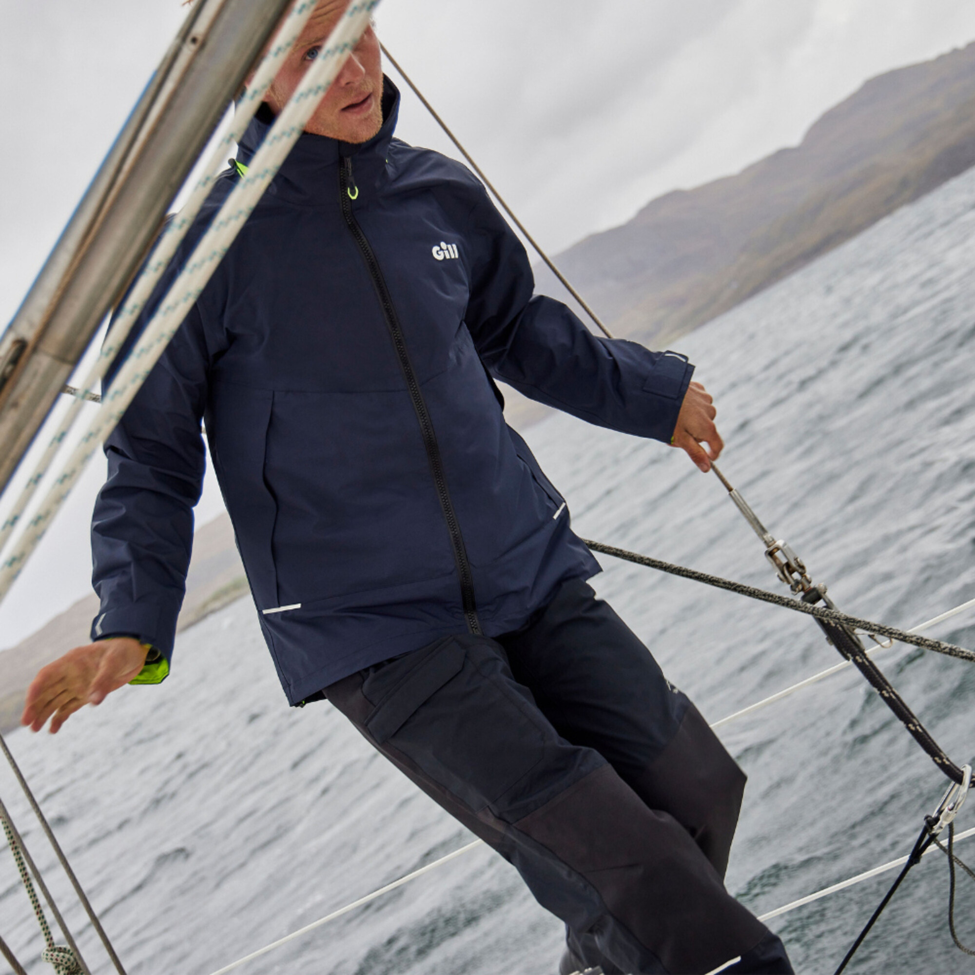 2025 Gill Mens OS3 Coastal Sailing Jacket OS33J - Dark Navy - Sailing ...