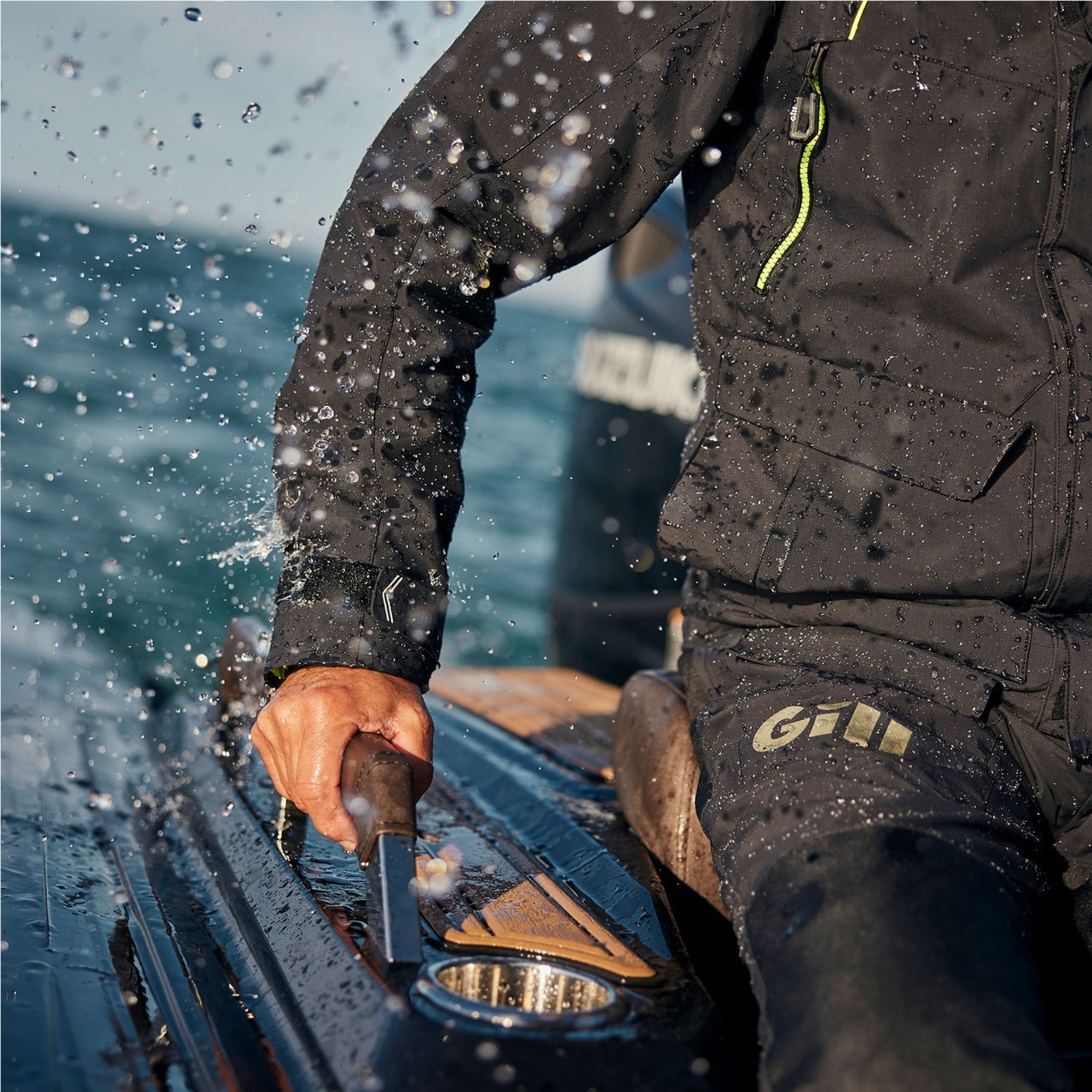 2025 Gill Mens OS2 Offshore Jacket OS26J - Black - Sailing - Sailing ...