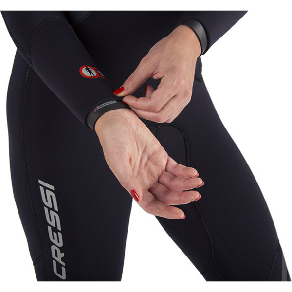 Cressi Ladies Logica 5mm Back Zip Dive Wetsuit Black / Red LS5061 ...