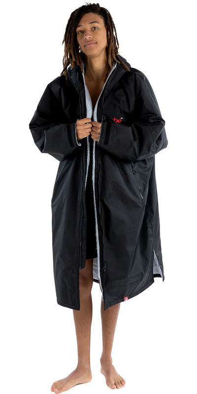 Dryrobe Change Robes & Beach Accessories | Wetsuit Outlet
